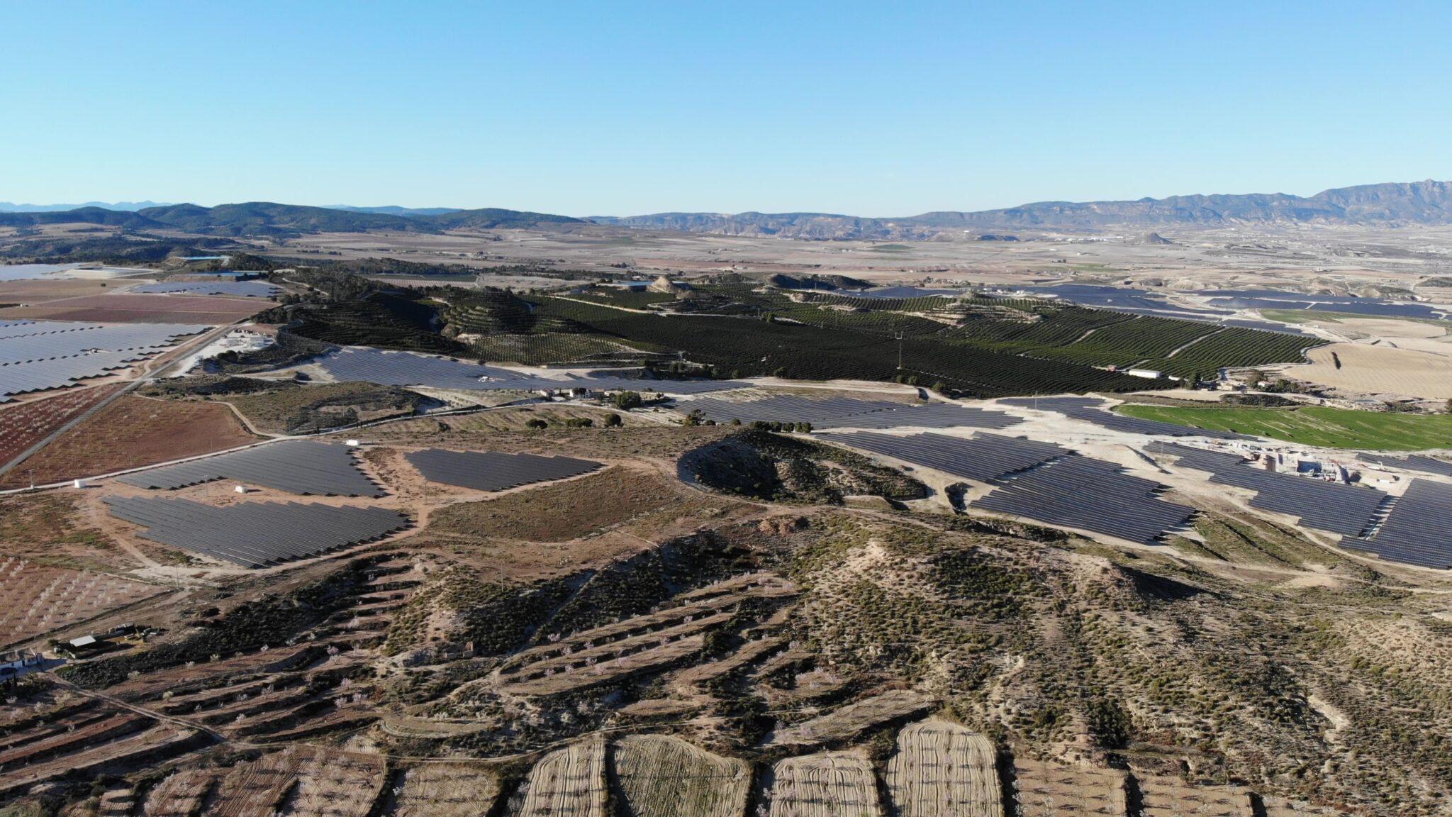 Negratín | Grupo verticalmente integrado en el sector energético